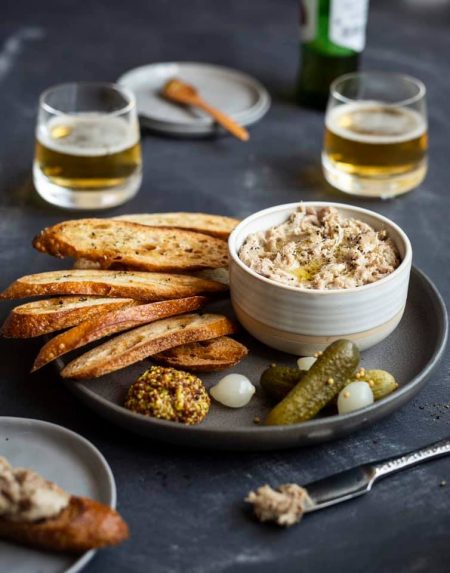 Rillettes de canard confit aux agrumes et au brandy - Les Radieuses ...