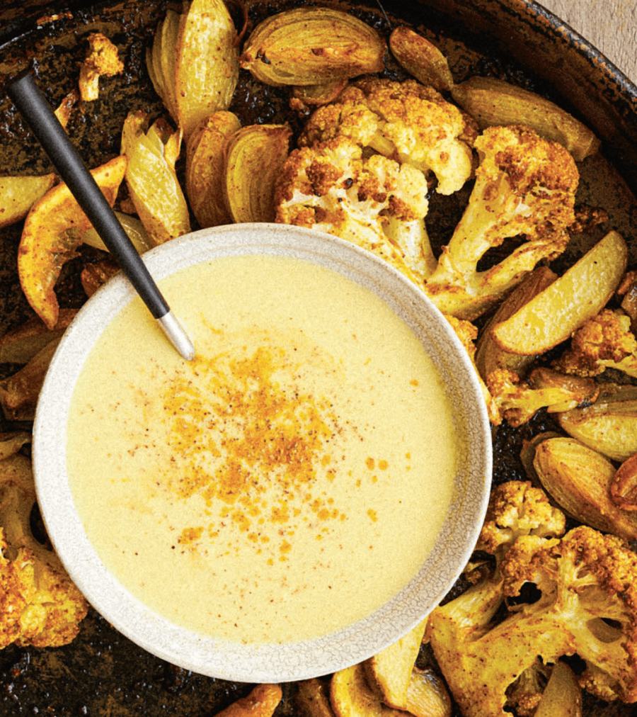 Crème de chou-fleur rôti au cari signée Jean-François Plante - Les ...